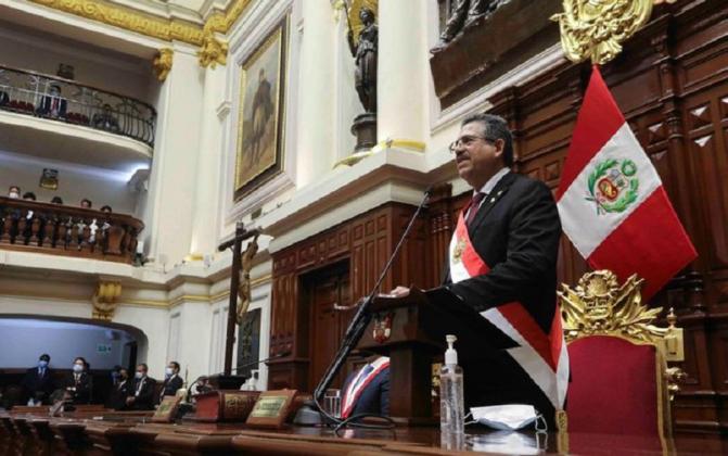 Crisis en Perú: el presidente Manuel Merino renuncia #Video | Rubén ...
